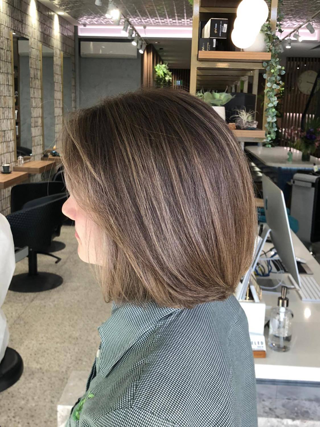 Ladies Cutting - Chiseled Hair